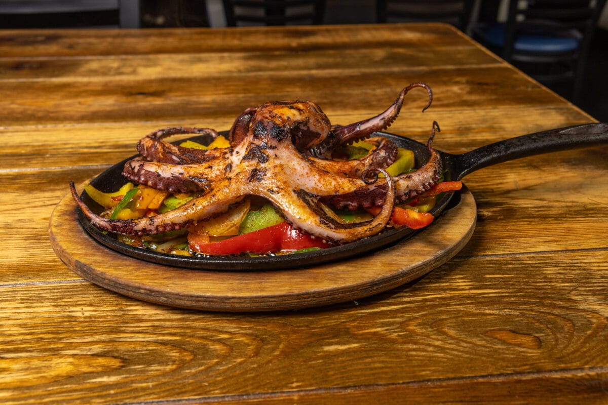 Mariscos Cancun Seafood | Mexican Seafood Restaurant in Manassas, VA